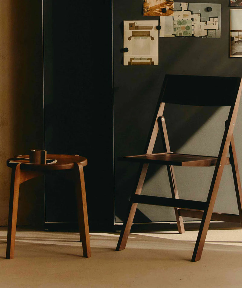 Folding Flat Chair – Matter