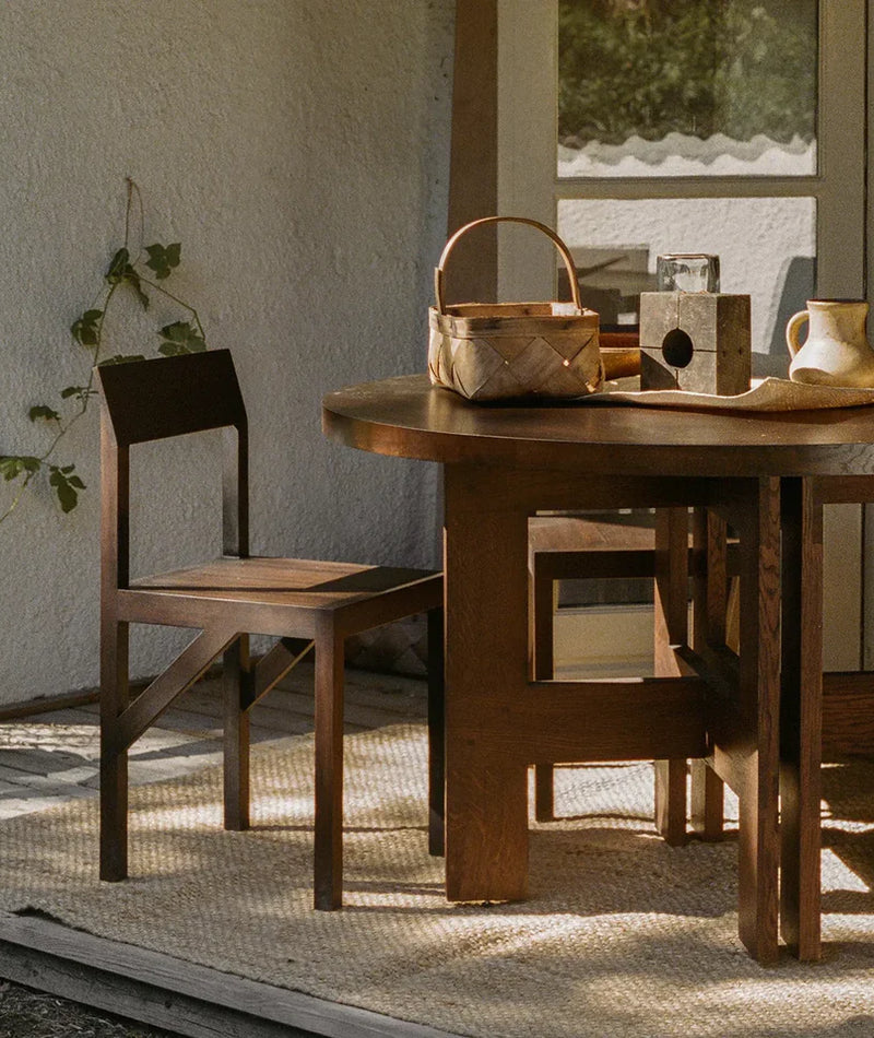 Bracket Chair – Matter